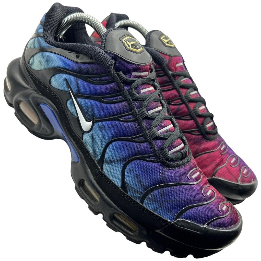 Bounty Bodega - Authentic Trainers & Streetwear Store Online, UK